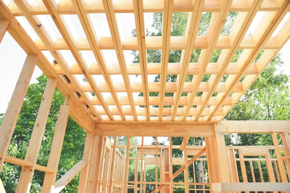 Build or Buy a Tiny House - What You Need to Know! - Learn to Live Small